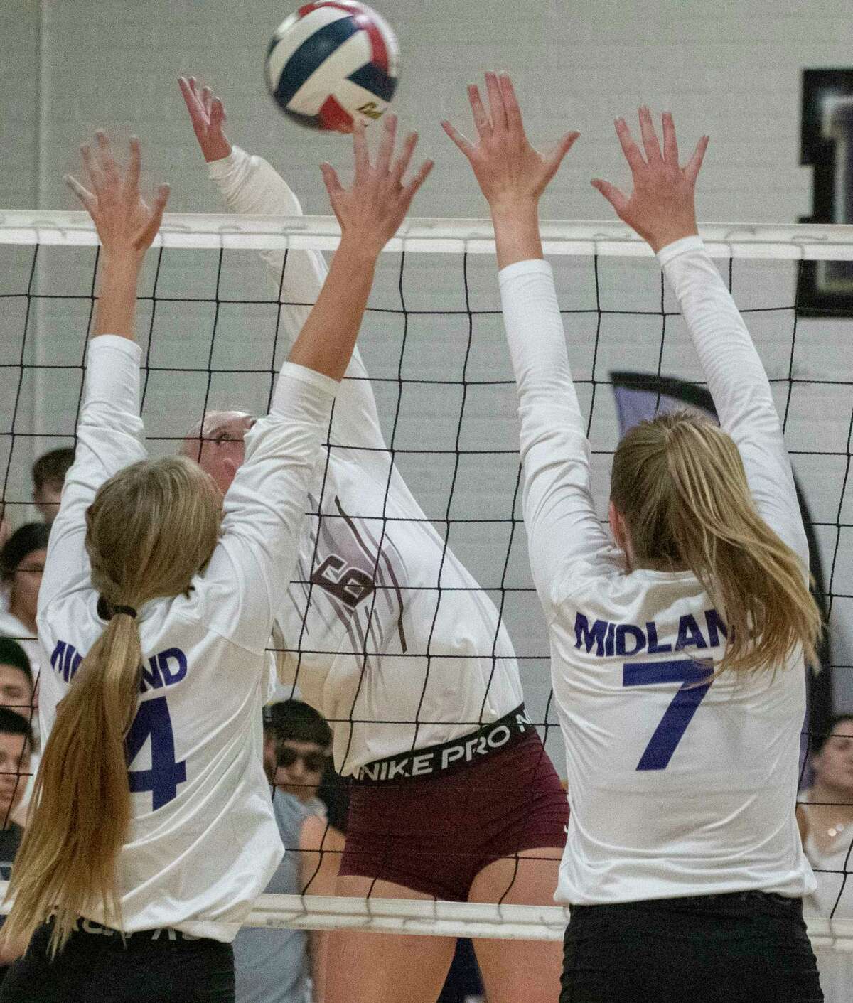 HS VOLLEYBALL: Legacy pulls away to beat MHS in 4 sets