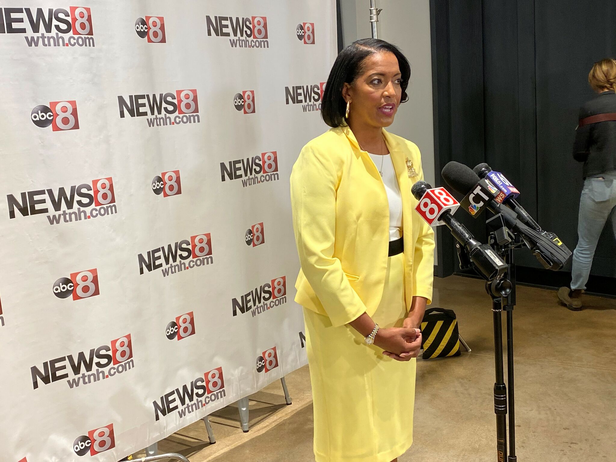 'Spin room' gives candidates more time to talk after debates