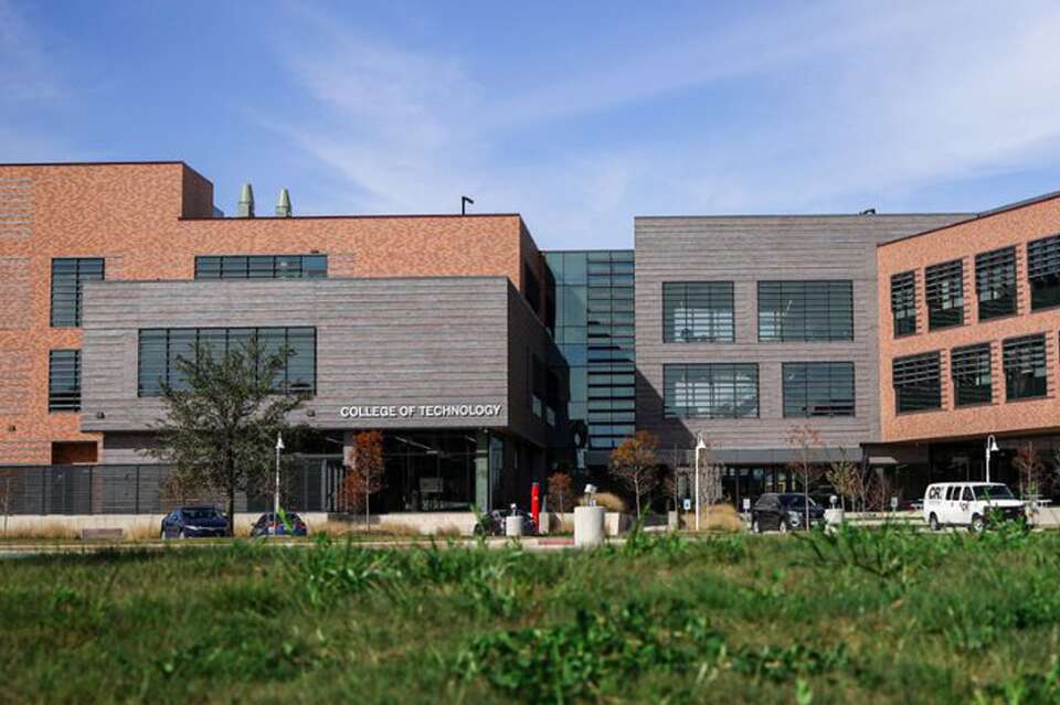 University of Houston receives $1M donation from Sugar Land mogul