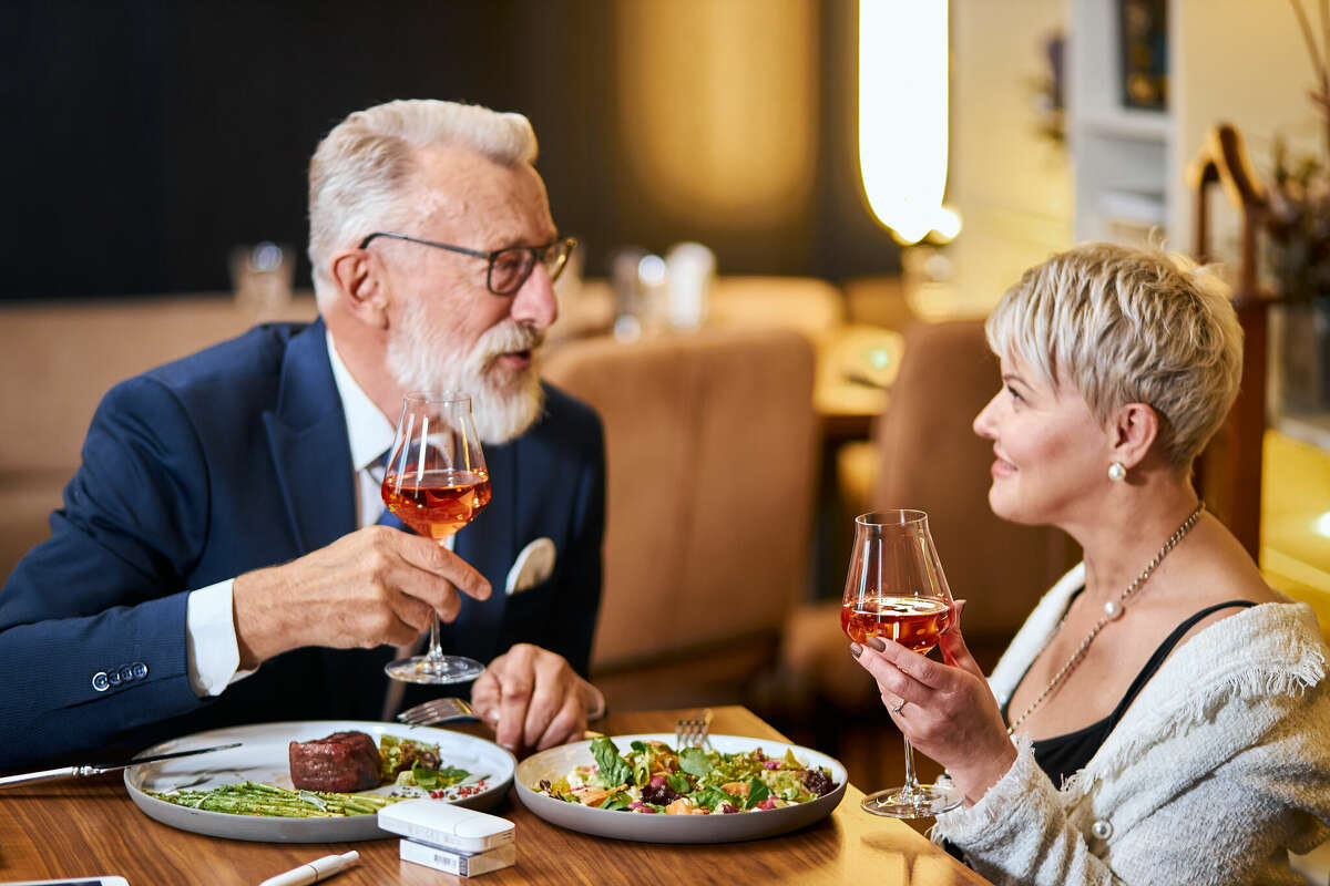 Older adults turn to dating apps, services to find partners