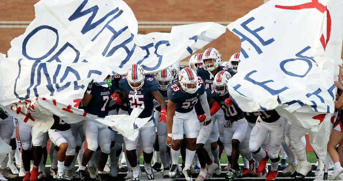 Atascocita Eagles aim to keep rolling vs. C.E. King Panthers