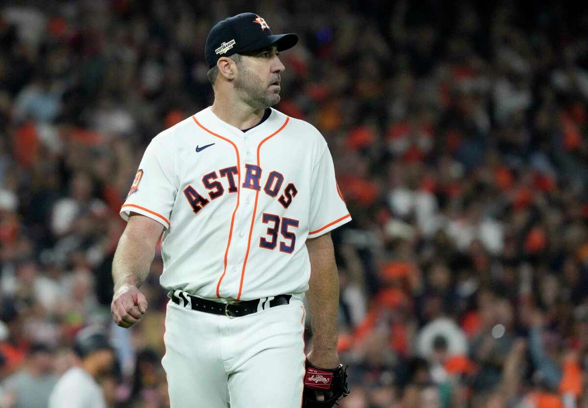 Houston Astros: Justin Verlander beats the Yankees in Game 1