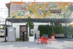 S.F.’s Toiletgate: Newsom calls $1.7 million bathroom a waste, halts ...