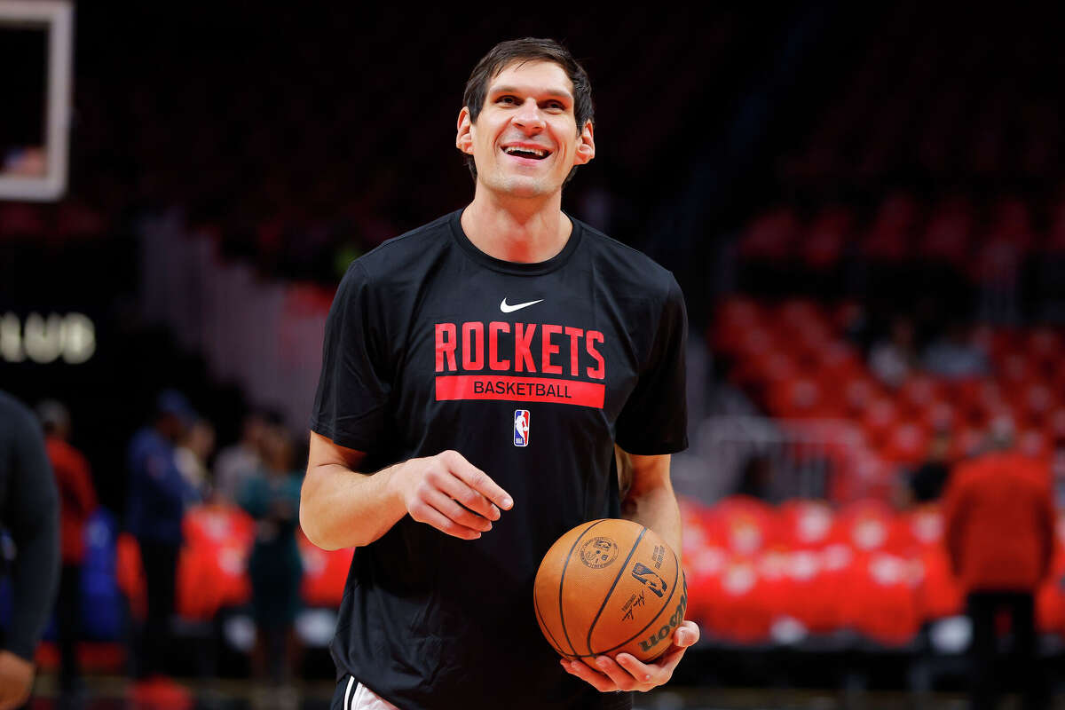 Houston Rockets open season with loss to Atlanta Hawks