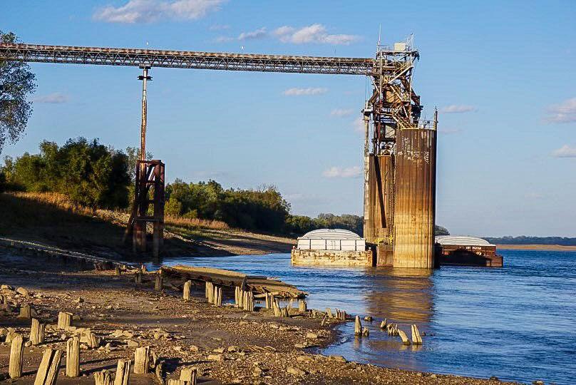 Low water, barge limits affecting river shipments of grain