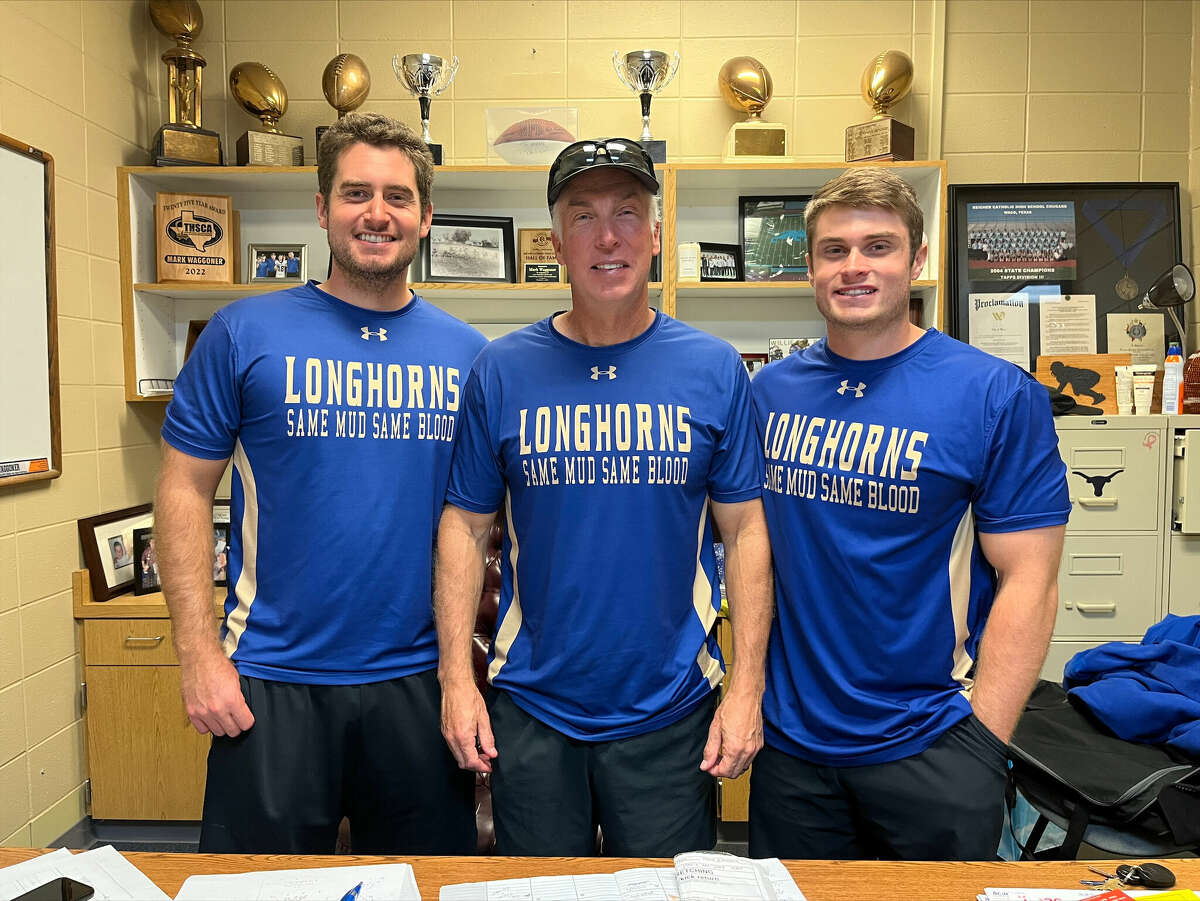 Waggoners combine family and football on Hamshire-Fannett's coaching staff