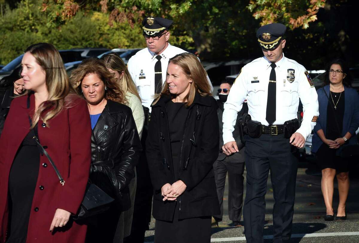 Crowd gathers at slain Bristol Police Lt. Dustin DeMonte's wake