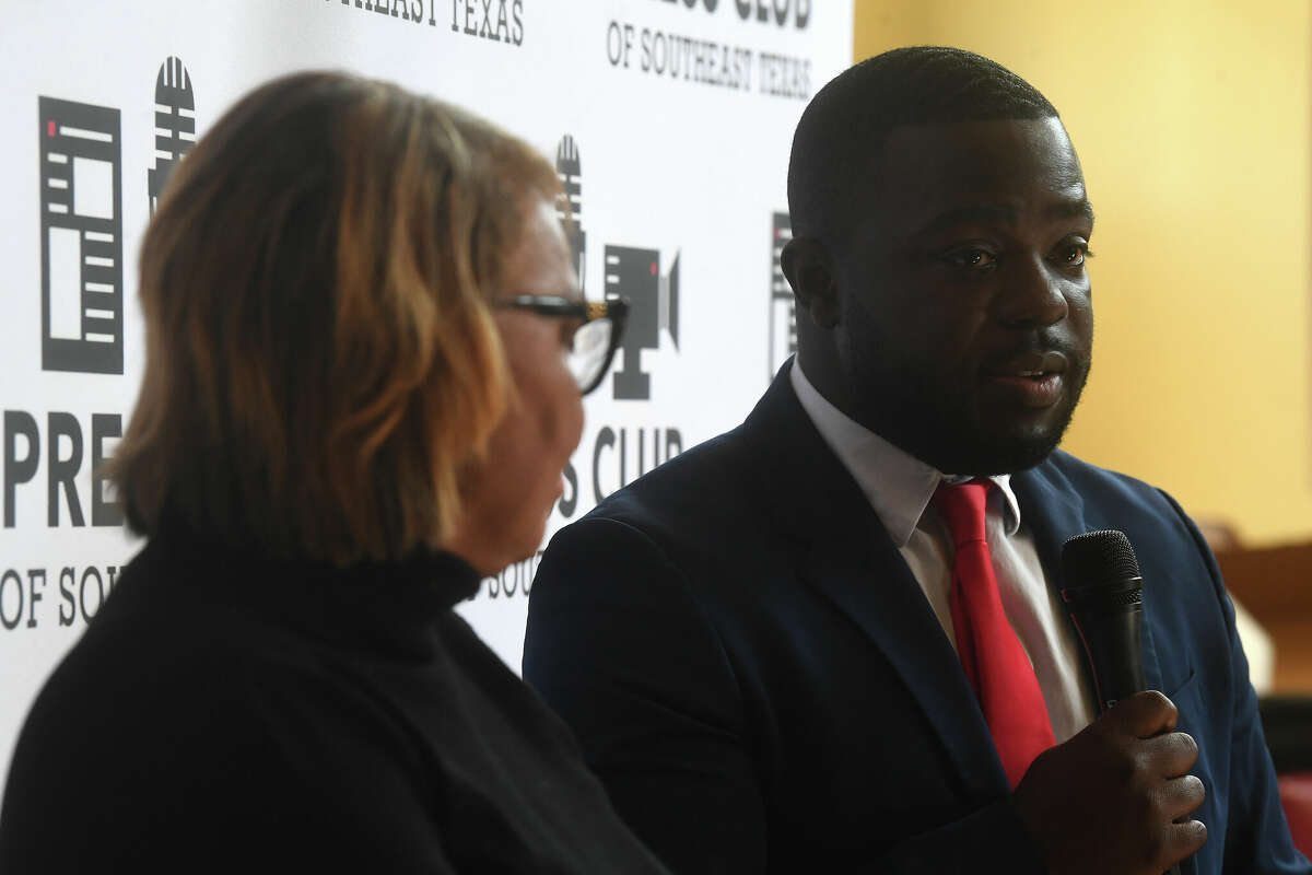 Photos: Election prep heats up just before early voting