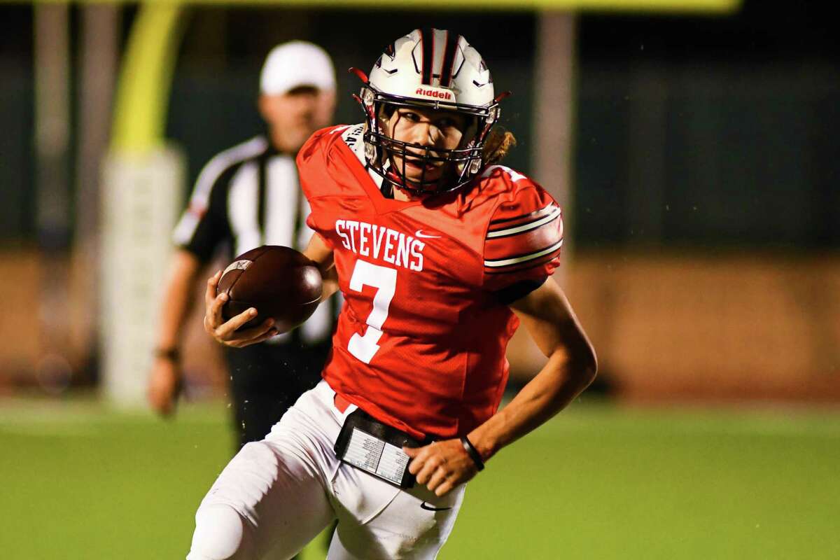 H.S. football: Stevens 35, O’Connor 31