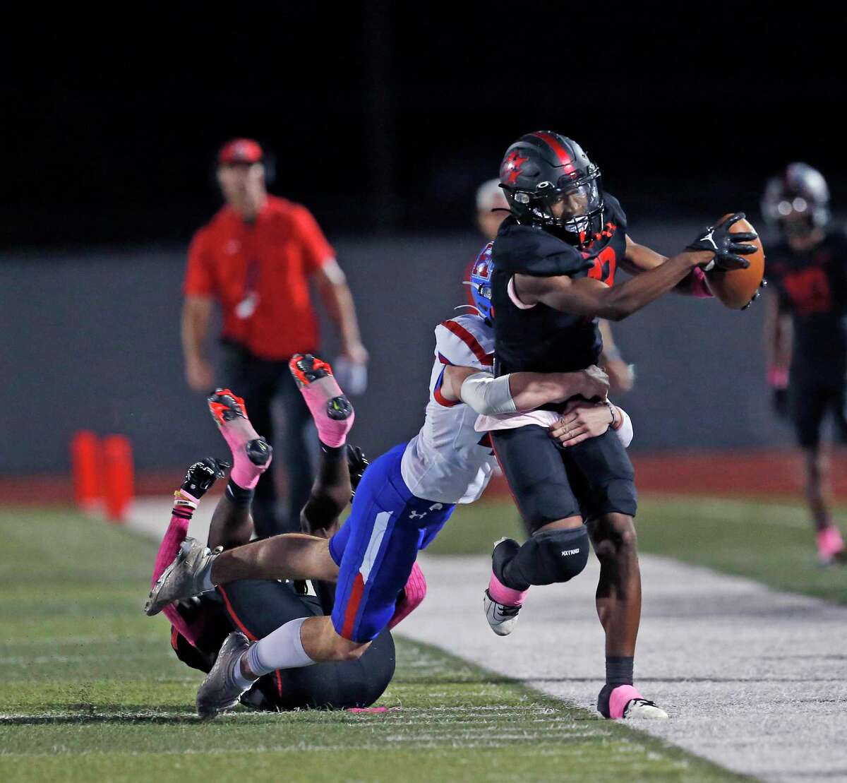 H.S. football: Wagner 42, Buda Hays 21