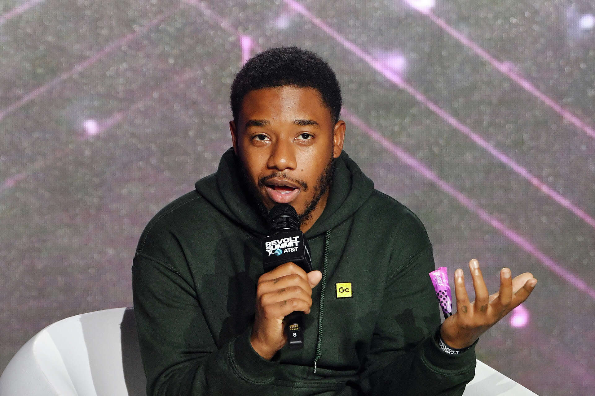 LaRussell offers 'pay what you can' at Bay Area cafe