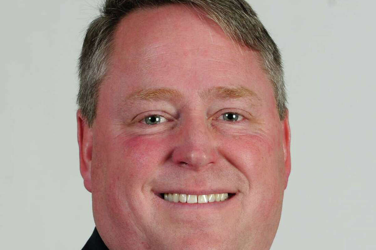 Bethel Republicans solidify Dan Carter’s candidacy for first selectman