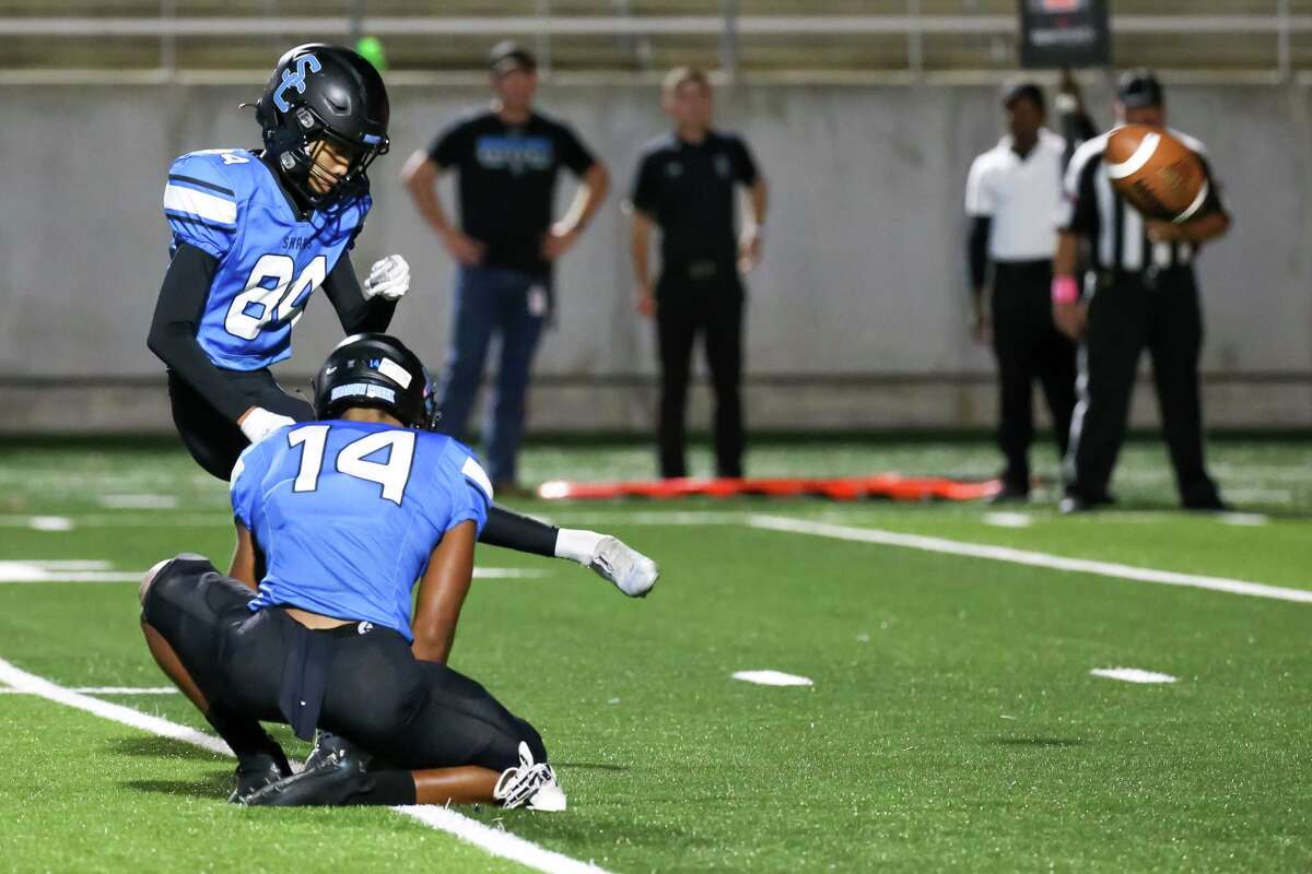 Shadow Creek Sharks hold off Pearland Dawson Eagles