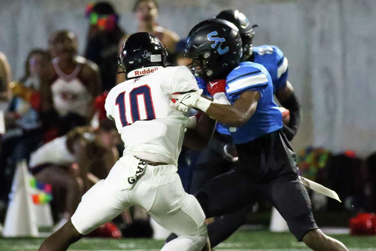 Shadow Creek Sharks hold off Pearland Dawson Eagles