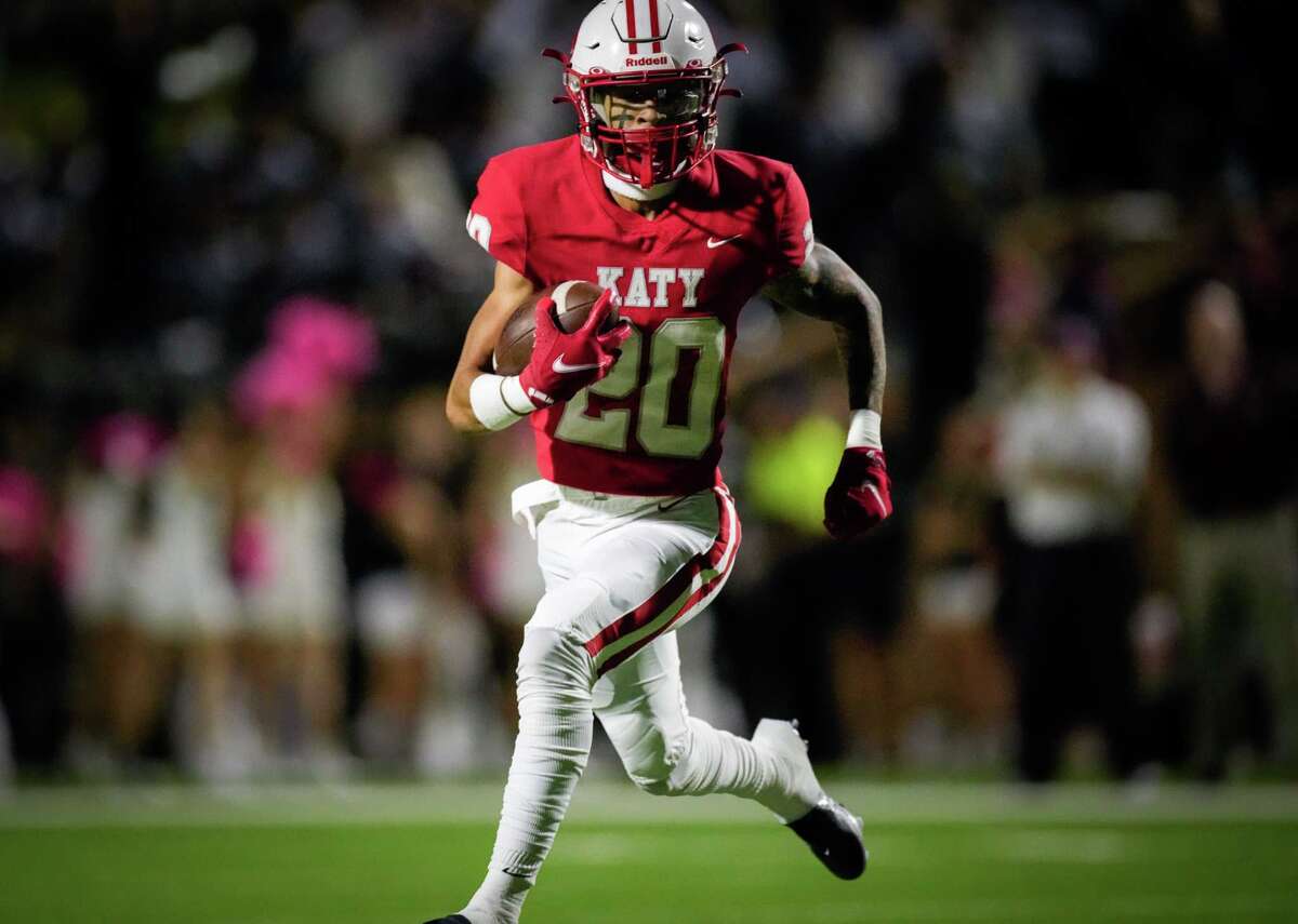 Katy Tigers rout Cinco Ranch Cougars, clinch District 19-6A