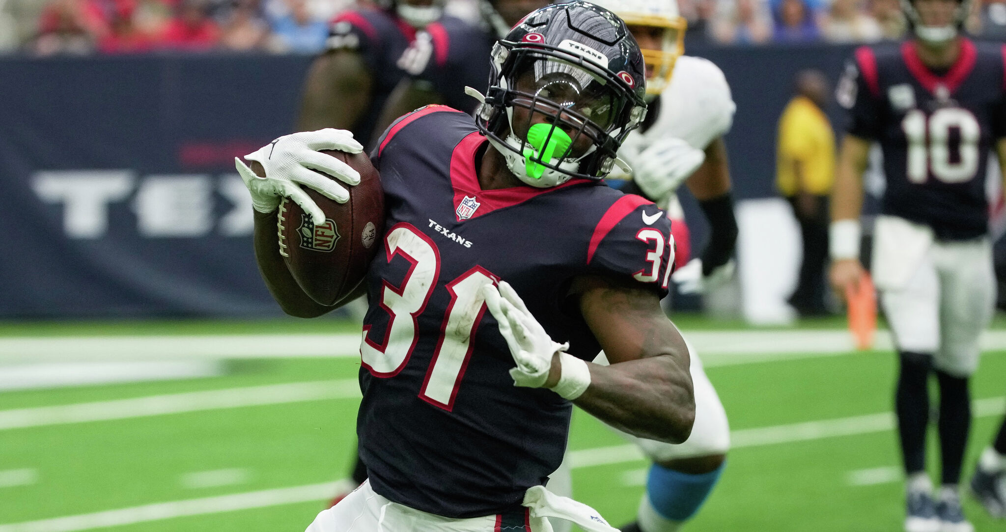 Houston Texans: Dameon Pierce's case for offensive rookie of year
