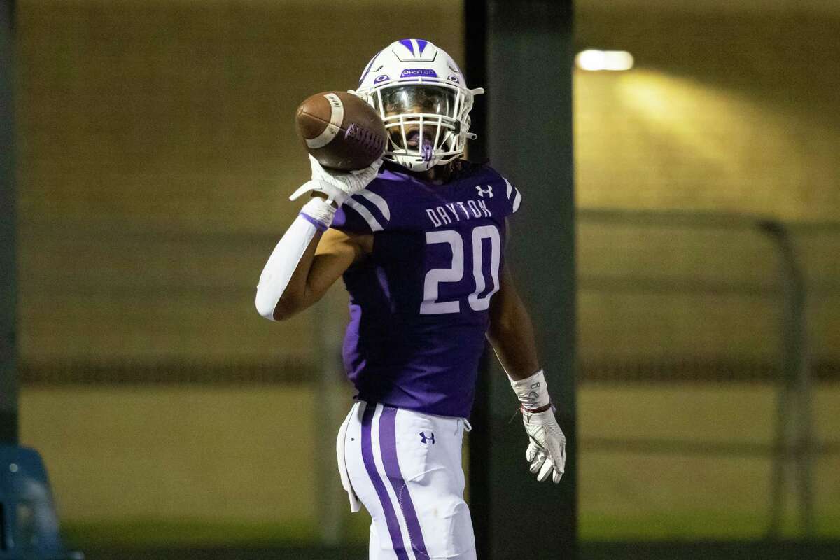 Dayton Broncos top Texas City Stingarees, clinch playoff spot