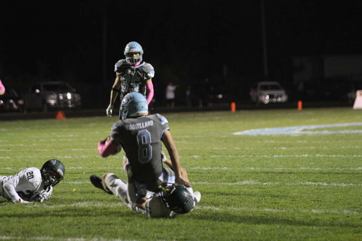 Essexville Garber defeats Elkton-Pigeon-Bay Port in MHSAA football