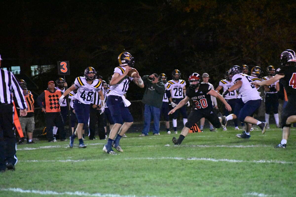 Defense leads to Reed City football win over Cadillac in overtime