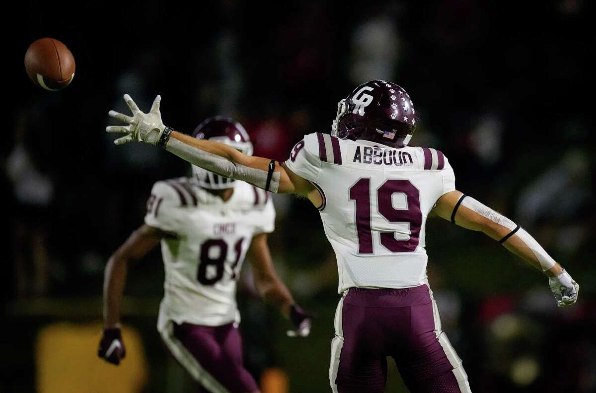 Katy Tigers rout Cinco Ranch Cougars, clinch District 19-6A