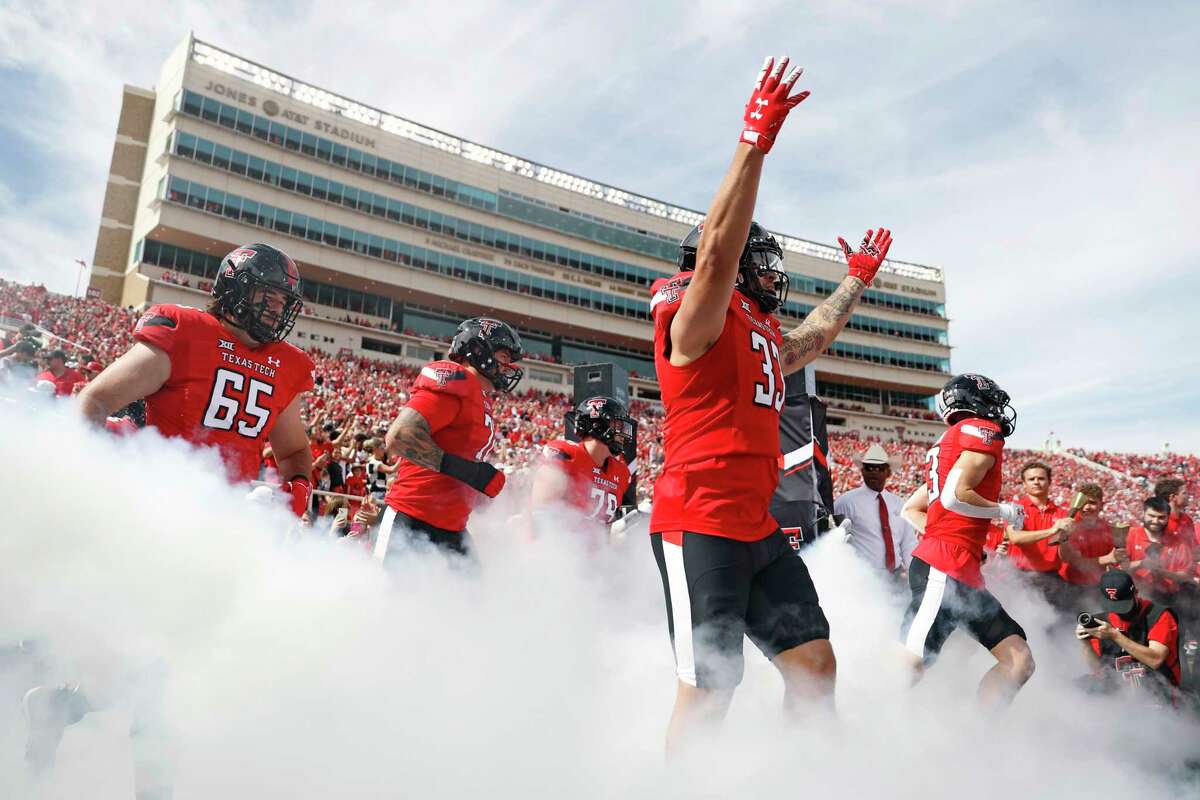 Behren Morton, Tahj Brooks lift Texas Tech over West Virginia