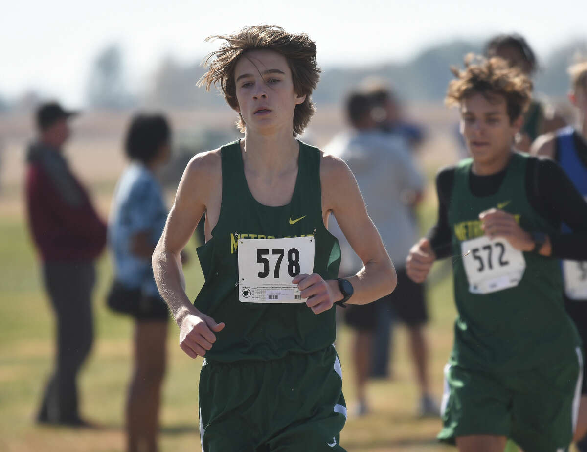 Father McGivney's Kaitlyn Hatley wins regional title; FMCHS, MELHS boys ...