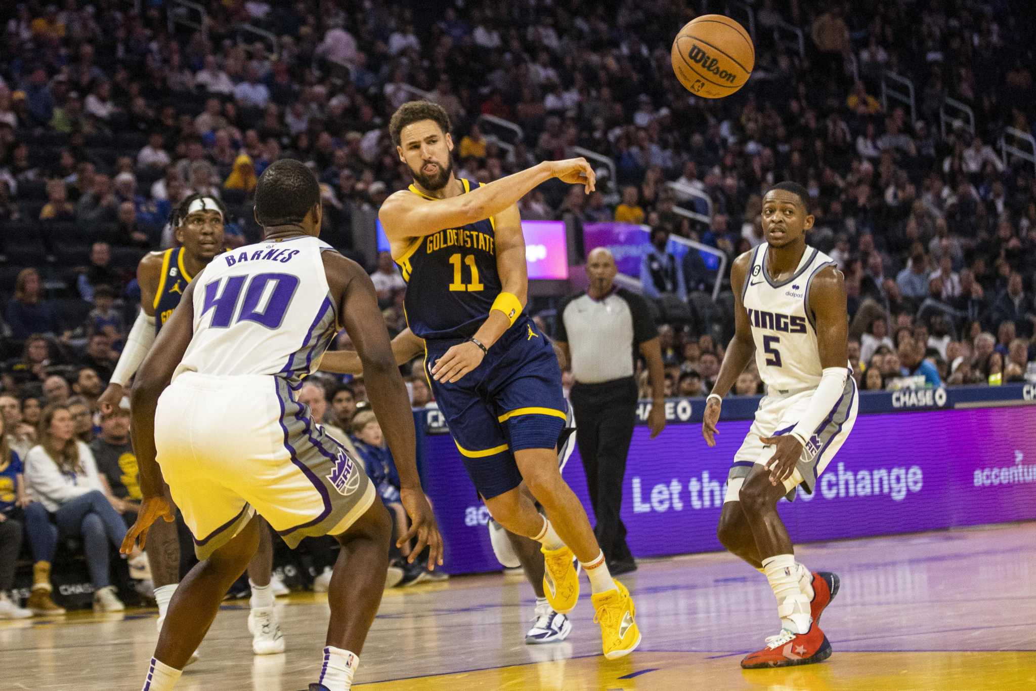 Warriors’ Thompson frustrated by minutes limit, but focuses on big picture