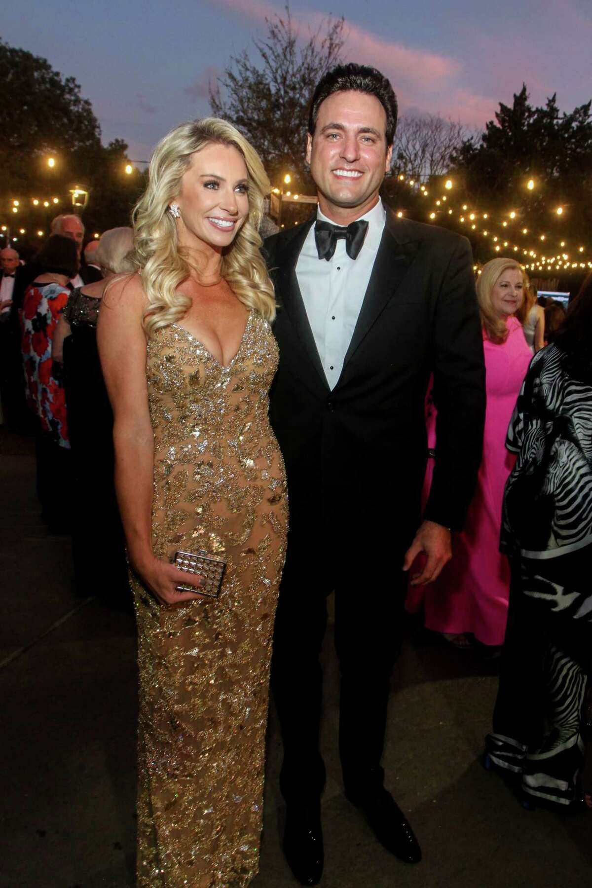 Houston Zoo Centennial Ball raises $2.3 million in Hermann Park