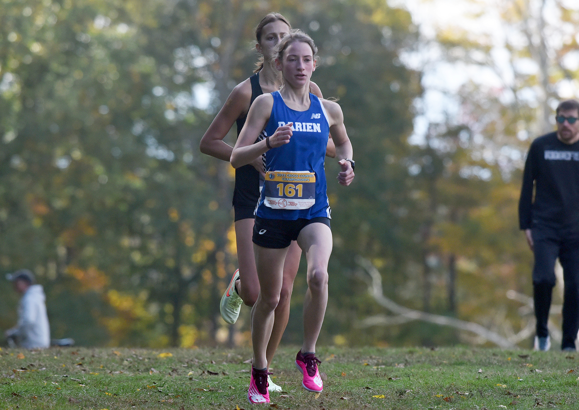 Cam Meyer leads Darien cross country at FCIAC championships