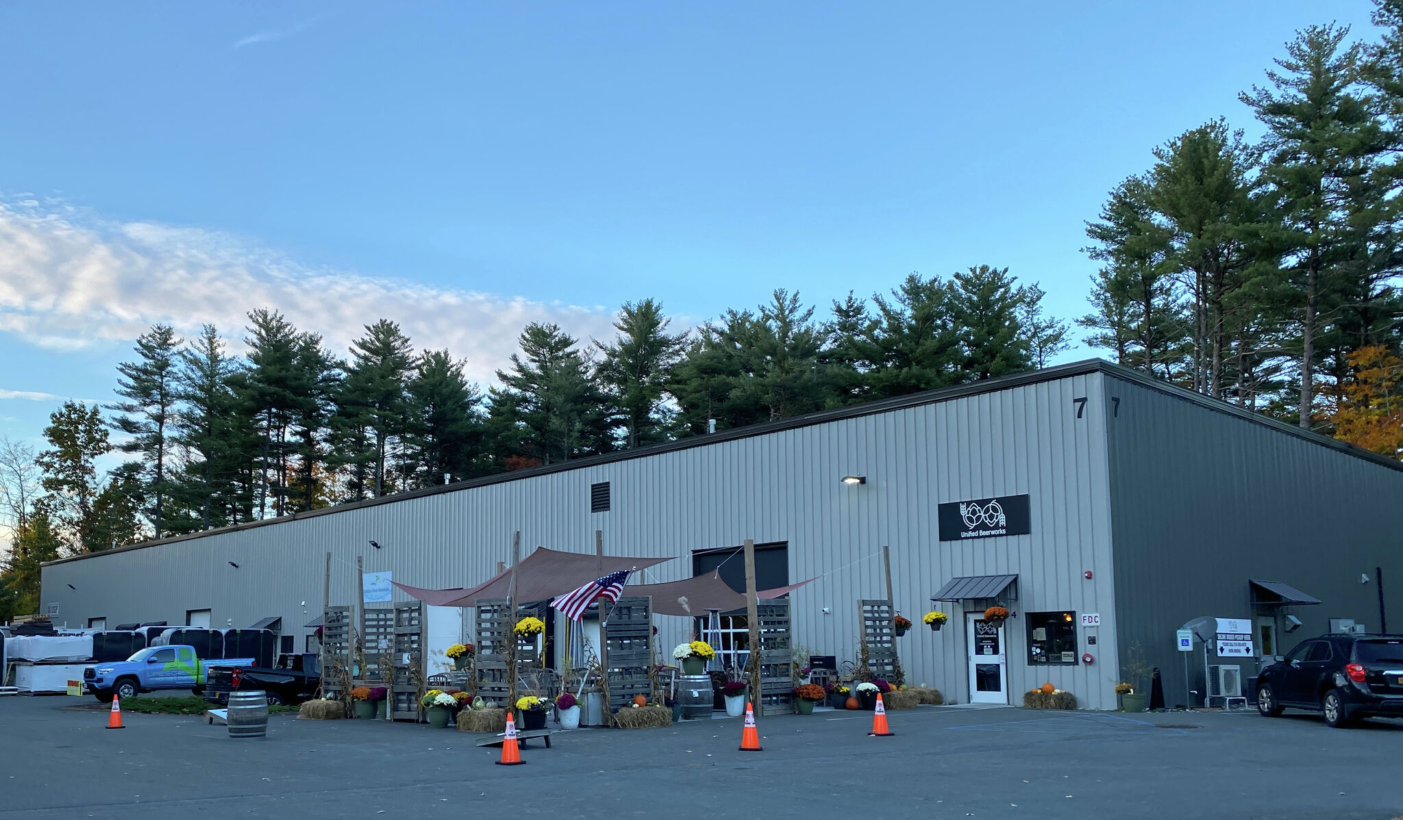 Grains mostly higher, livestock lower