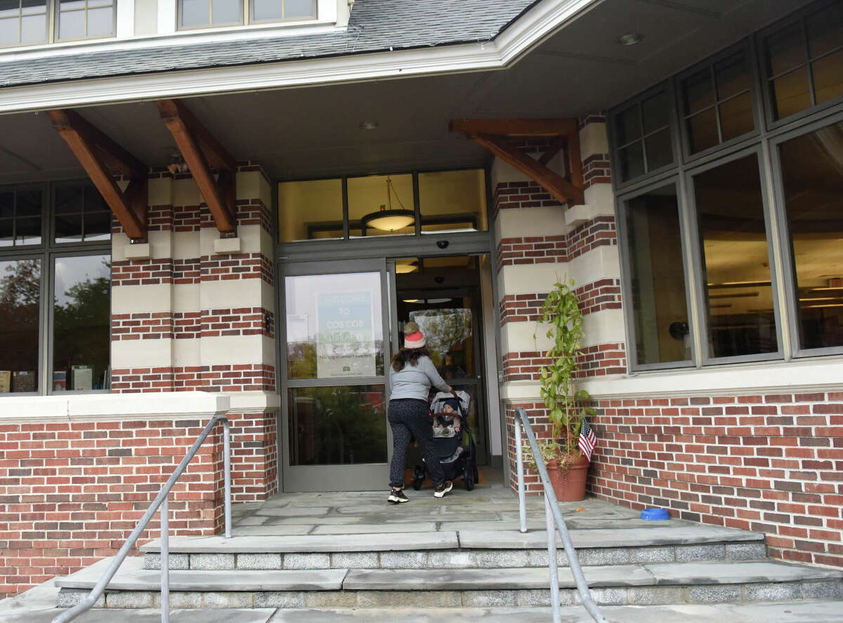 Cos Cob Library looks to make interior refurbishments