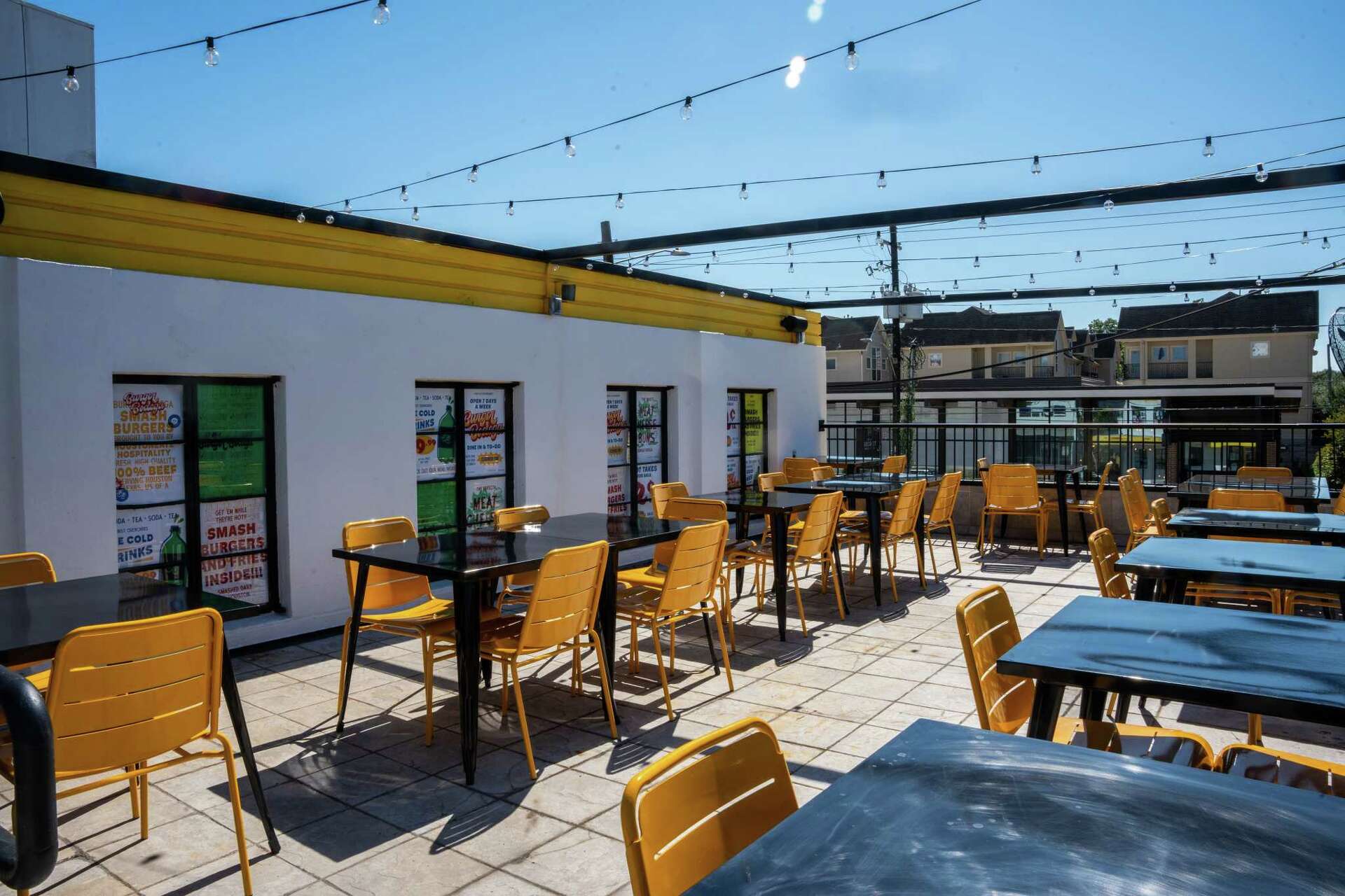 Smash burger sensation Burger Bodega opens first Houston restaurant ...