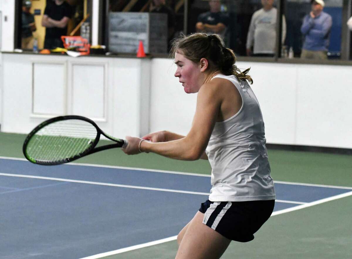 Riley Schmitz of Holy Names is girls’ tennis athlete of the year
