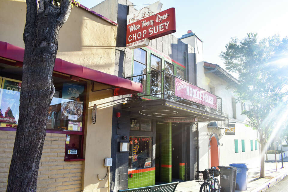 95-year-old restaurant is last holdout of Calif. Chinatown