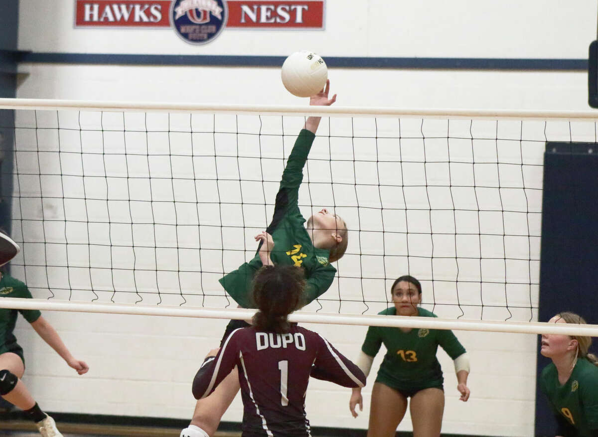 Knights advance to regional semifinal with two-set win over Dupo