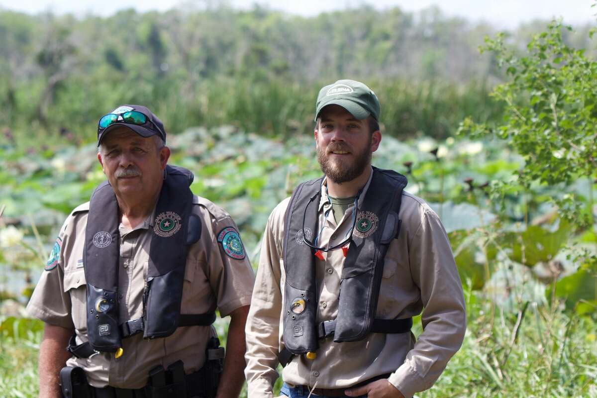 At Brazos Bend, counting alligators is a family affair