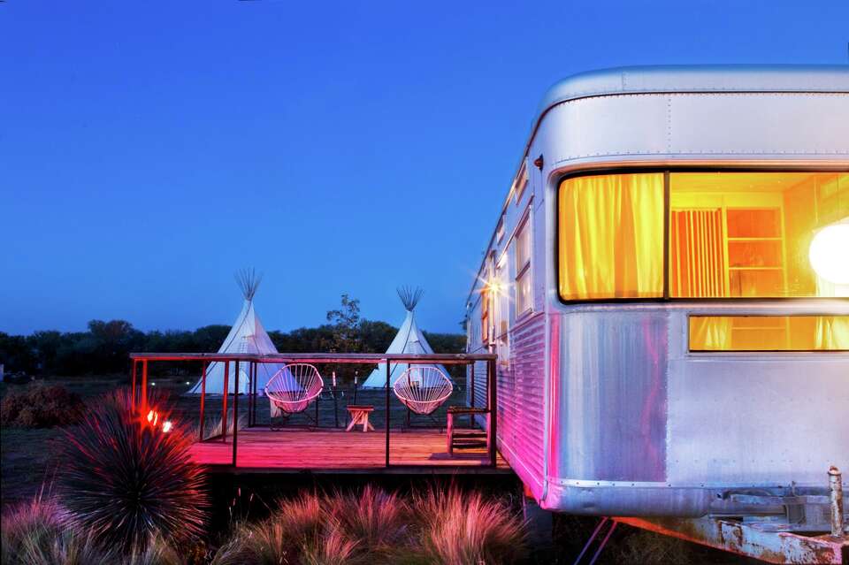 The 9 best Marfa, Texas hotels, resorts and ranches to visit