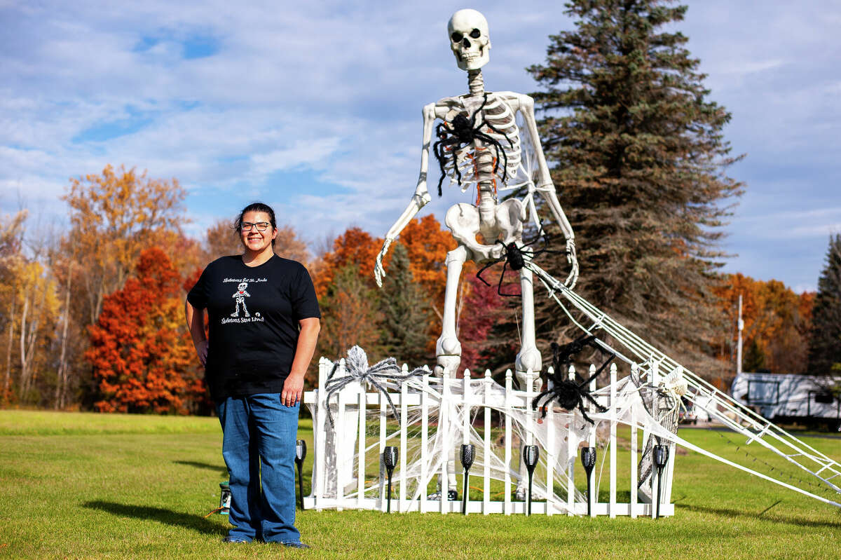 Midlander looks to raise charity money through her 12-foot skeleton