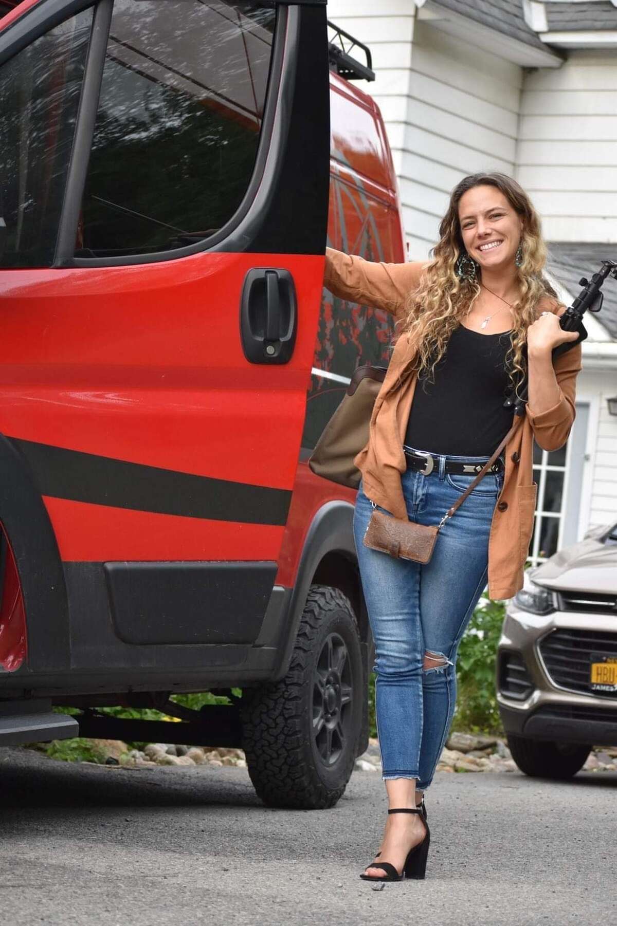 Living in a van works for Medicare insurance agent Shelby Wadsworth