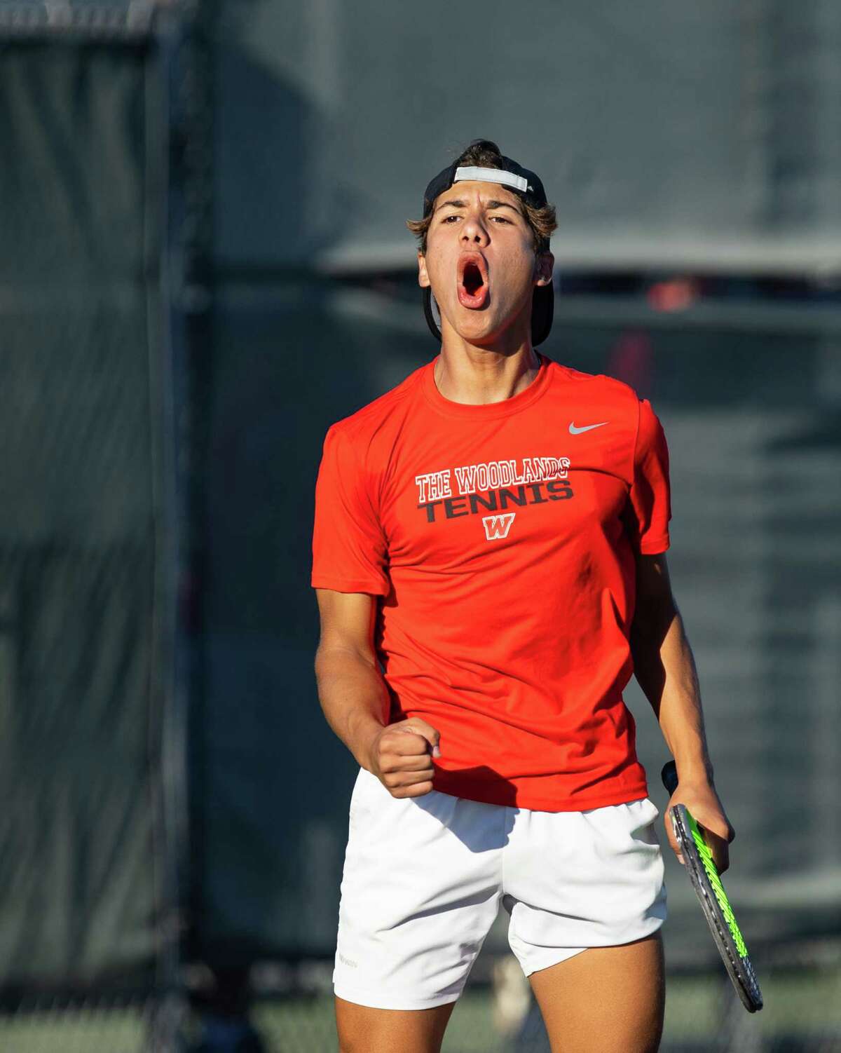 Team tennis: Memorial edges The Woodlands, moves into state final