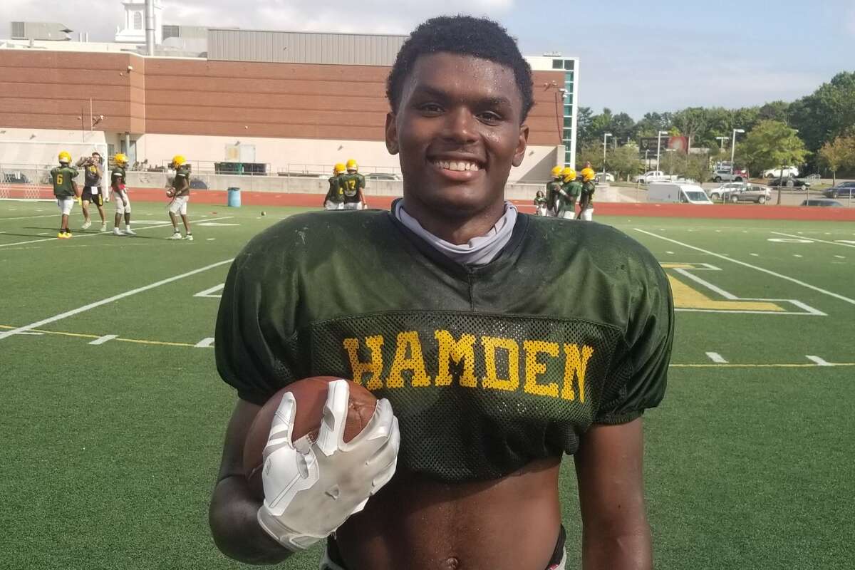 Shawn Mills Jr. impacting both sides of ball for Hamden football