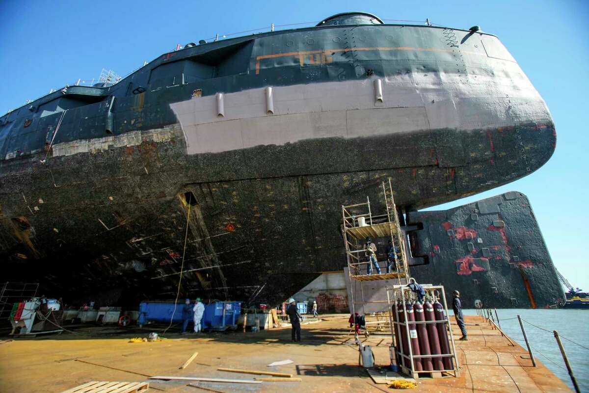 Battleship Texas repair: Navy admiral visits and gets an update