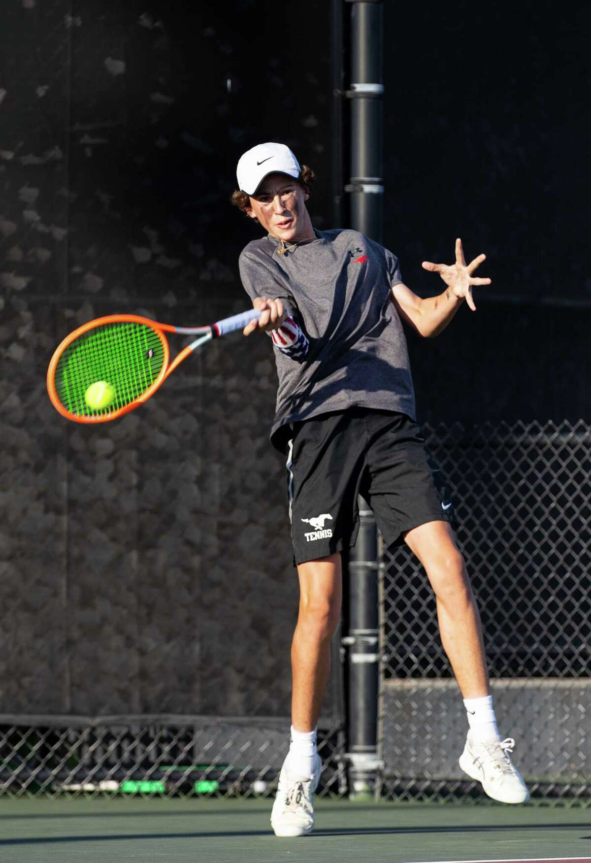 Memorial falls to Round Rock Westwood in state tennis final