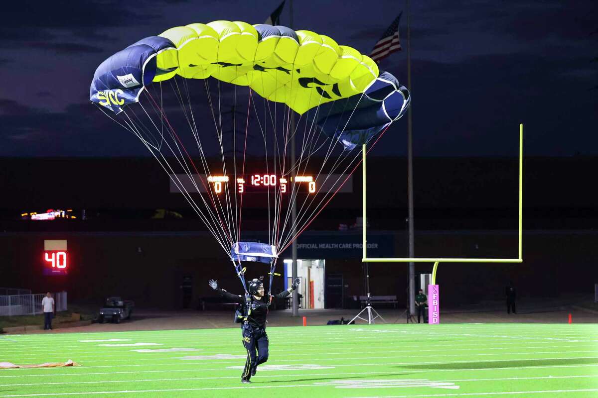 Hightower Hurricanes top Clements Rangers for 5th straight win