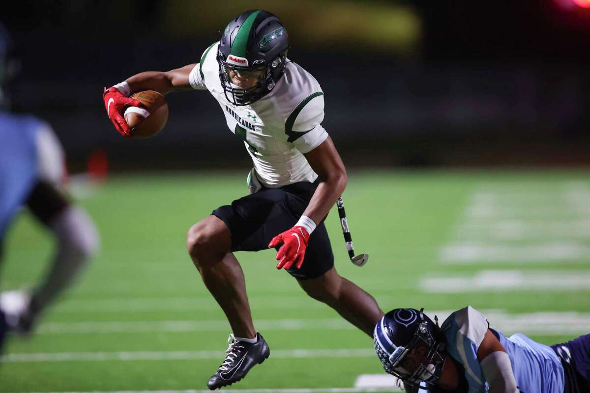 Hightower Hurricanes top Clements Rangers for 5th straight win