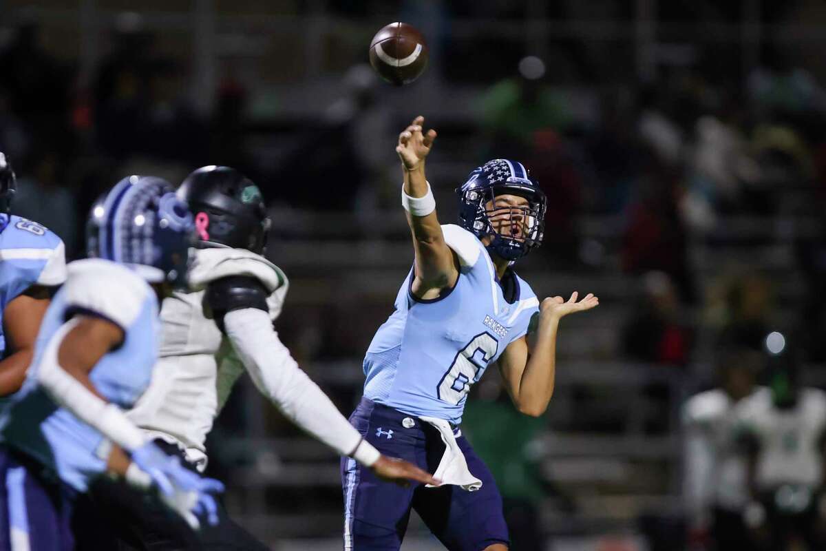 Hightower Hurricanes top Clements Rangers for 5th straight win