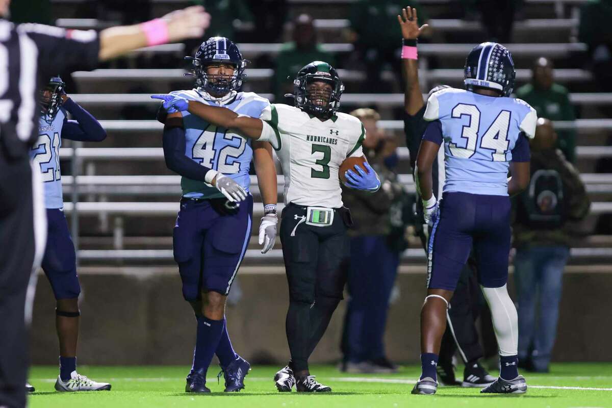 Hightower Hurricanes top Clements Rangers for 5th straight win