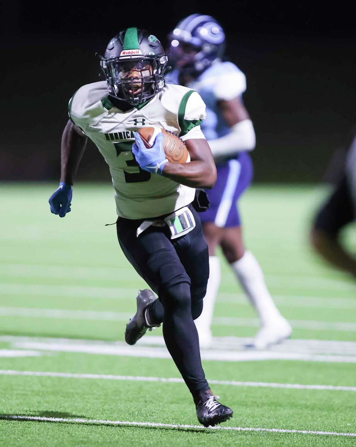 Hightower Hurricanes top Clements Rangers for 5th straight win