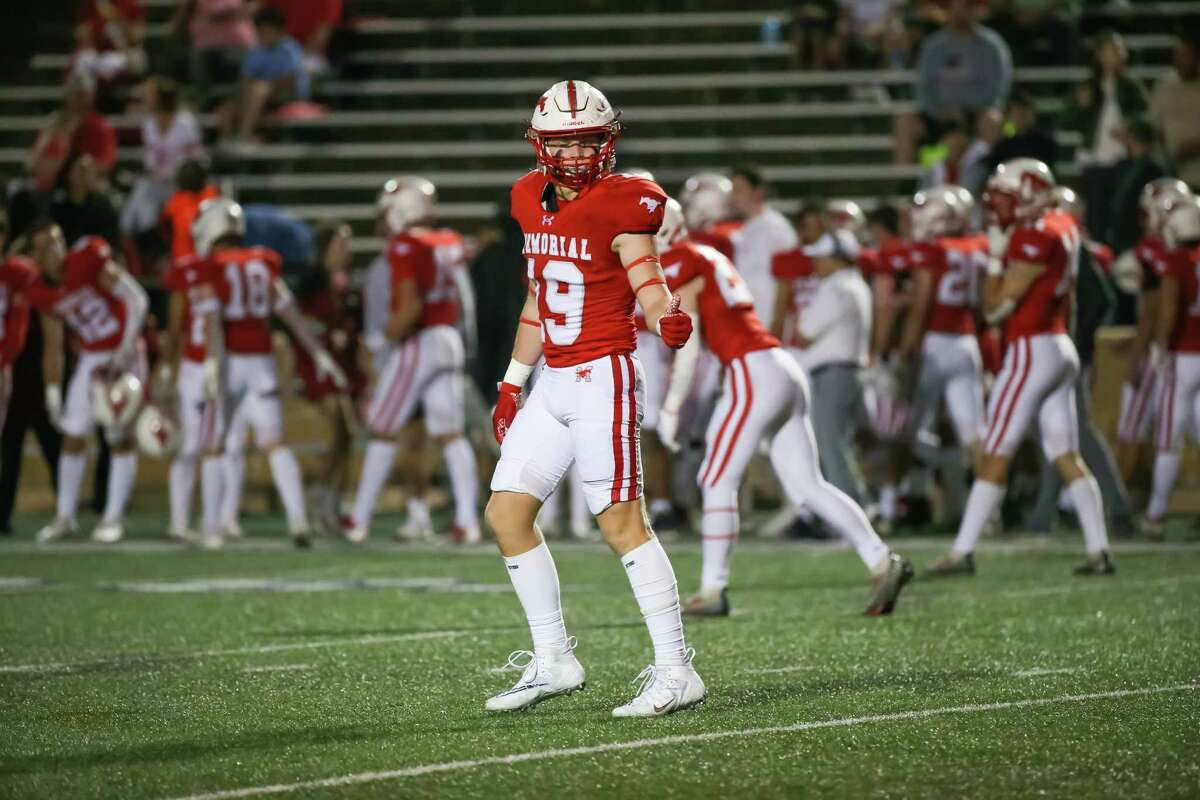 Memorial Mustangs ride defense to win over Stratford Spartans