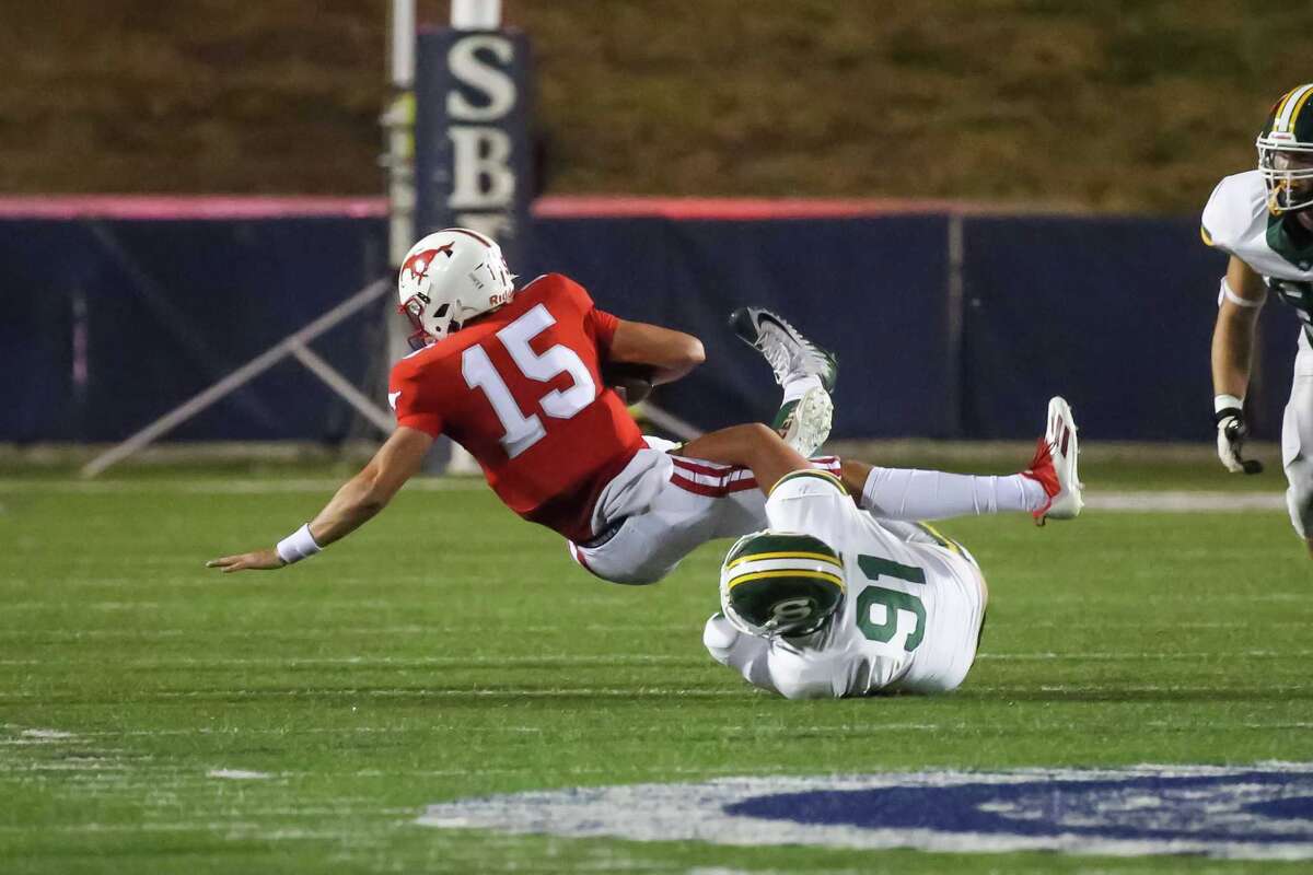 Memorial Mustangs ride defense to win over Stratford Spartans